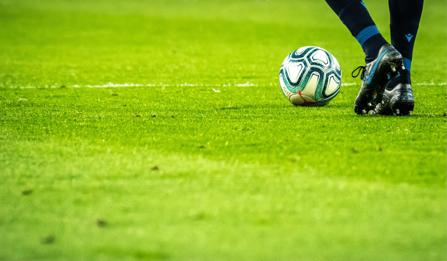 Soccer Betting Odds Explained: From Match Lines to Totals